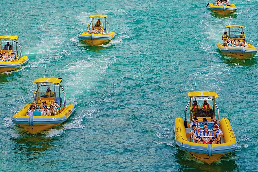 The Yellow Boat Ride Tour Dubai Tickets | Best Offers