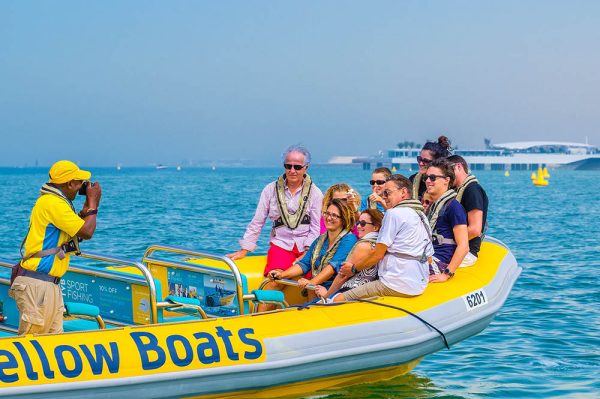 The Yellow Boat Ride Tour Dubai Tickets | Best Offers